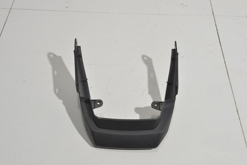 Tail Light Connector - KUNHAO INC